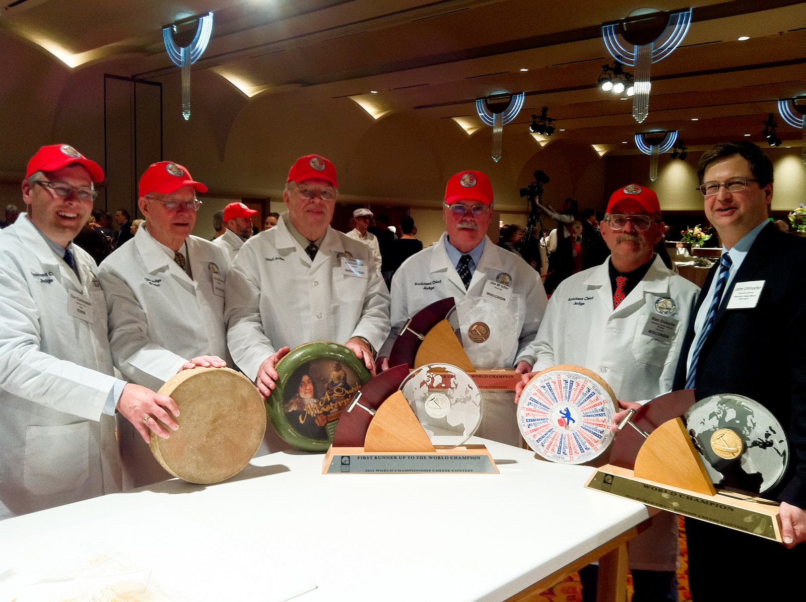 Behind the Curtain at the World Championship Cheese Contest – Cheese ...